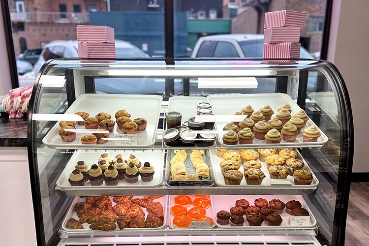 Dot’s Candy Bar finds long-term home at Wrigley Hall – The Keel